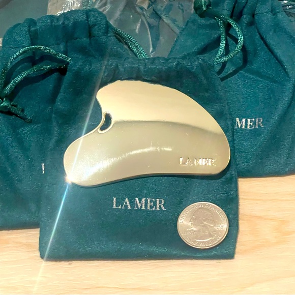 La Mer | Skincare | La Mer Guasha Facial Massage Sculpting Tool | Poshmark